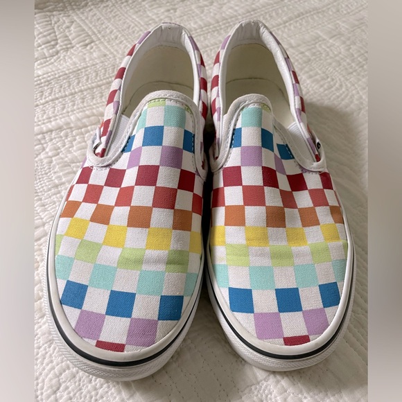 Vans | Shoes | Unisex Vans Classic Slipon Rainbow Checkerboard Size 6 ...
